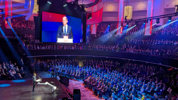 新旧技術がコラボ＝独見本市 ＜独自＞変化受け入れ危機脱却へ - NNA EUROPE・EU・マクロ・統計・その他経済