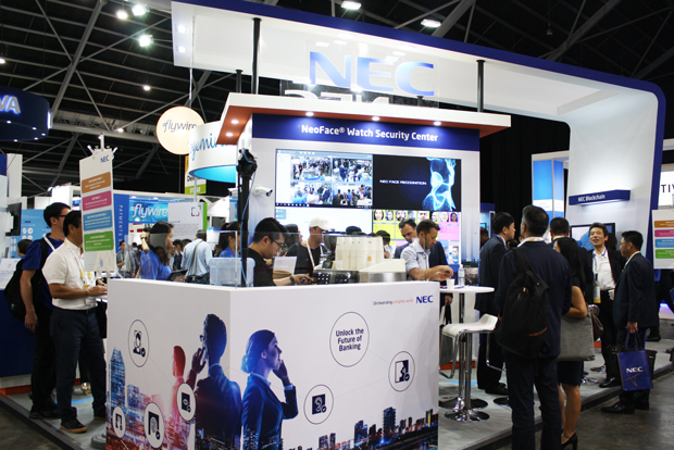 金融向けの生体認証技術紹介 NEC、フィンテック展示会に出展 - NNA ASIA・シンガポール・IT・通信
