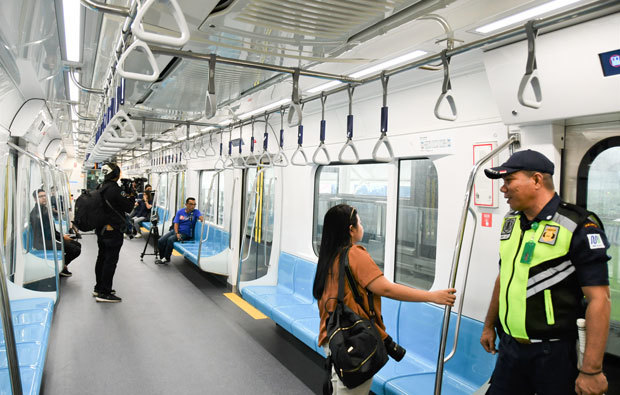 首都MRT第1期区間、一般試乗を開始 - NNA ASIA・インドネシア・運輸