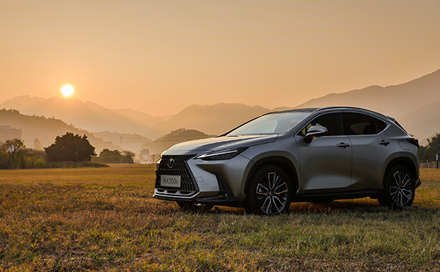 レクサス、SUVのHV「NX350h」発売 - NNA ASIA・インド・自動車・二輪車