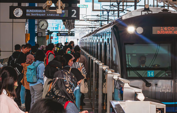 MRT運行時間、午後11時までに延長 - NNA ASIA・インドネシア・運輸