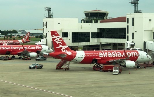 長距離LCCタイエアアジアX、経営再建へ - NNA ASIA・タイ・運輸