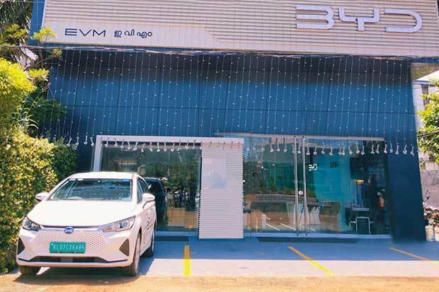 中国BYDが販売網を強化 年内にSUVで乗用車参入 - NNA ASIA・インド・自動車・二輪車