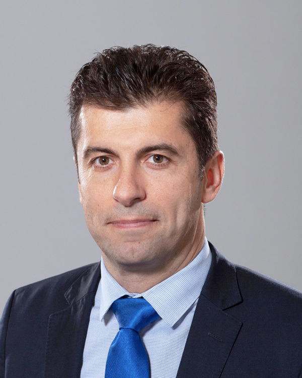 【ニュース深掘り】ボリソフ氏が返り咲きに王手 混戦予想のブルガリア議会選 - NNA EUROPE・EU・政治